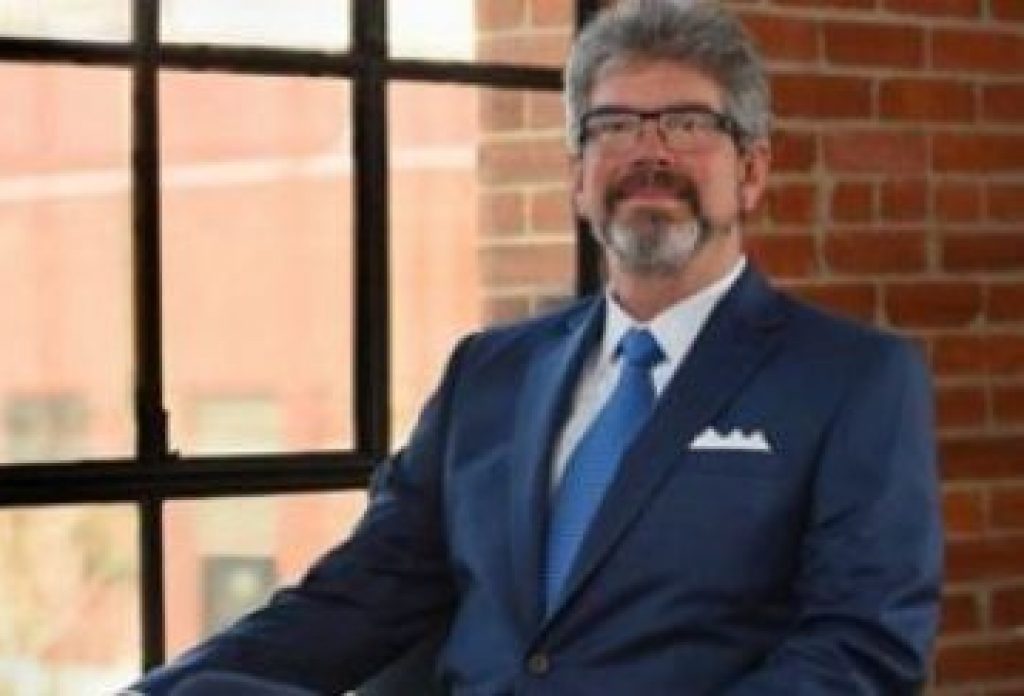 Steve Dixon – Chairman and CEO, Tapstone Energy – Email Address